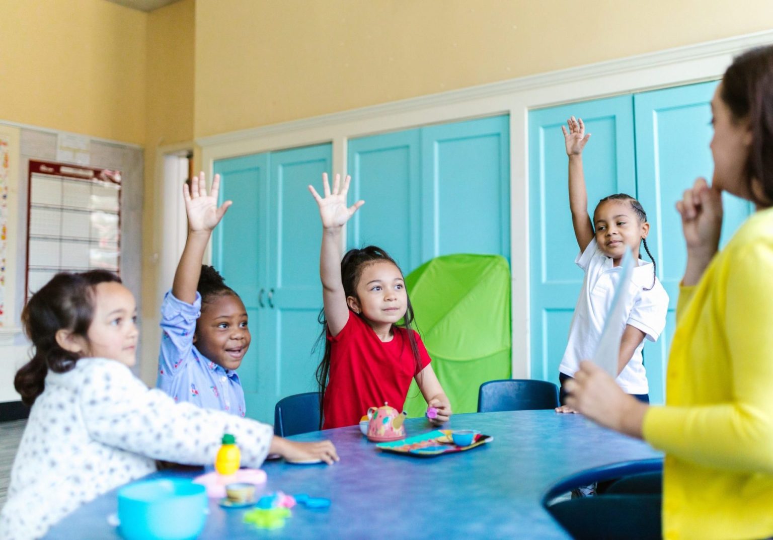 How to Greet in a Debate?: Master the Perfect Opening - Oratory Club